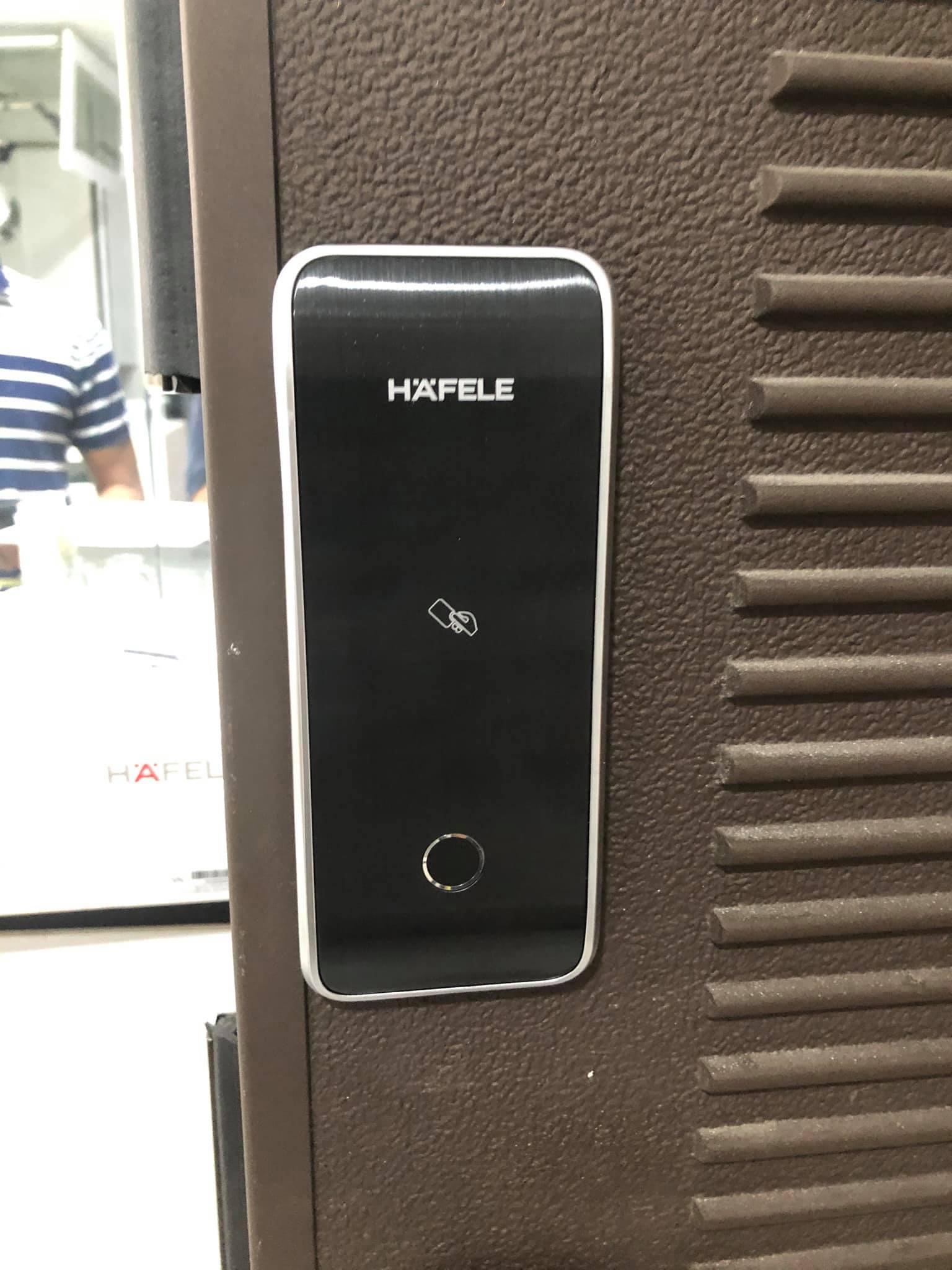 Khóa cửa vân tay Hafele ER5100 giá rẻ | Ưu Đãi Hấp Dẫn 23%